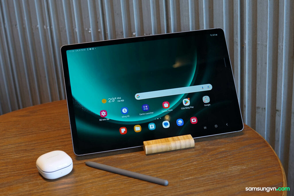 Trên tay Galaxy Tab S9 FE+: màn hình lớn, IP68, bộ nhớ gấp đôi
