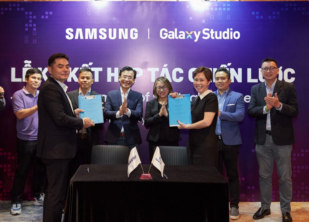 Samsung hợp tác Galaxy Studio nâng tầm trải nghiệm xem phim tại Việt Nam