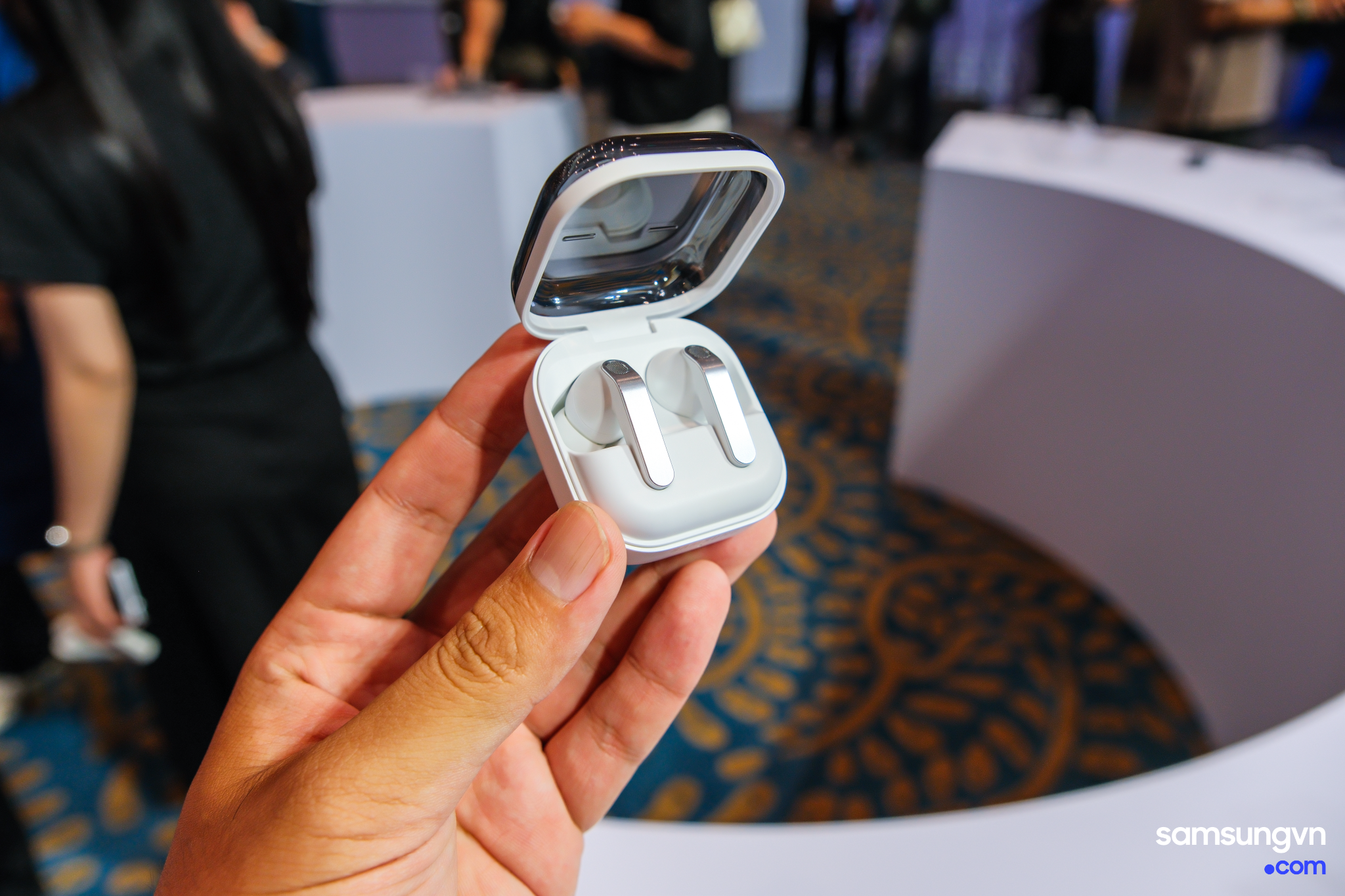 Galaxy Buds4 | Buds4 Pro đều được trang bị phiên bản Bluetooth 6.1 mới